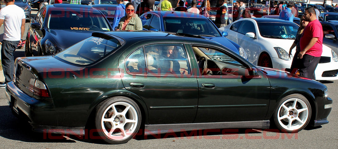 1995-1999 Nissan Maxima roof spoiler – Ionic Dynamics